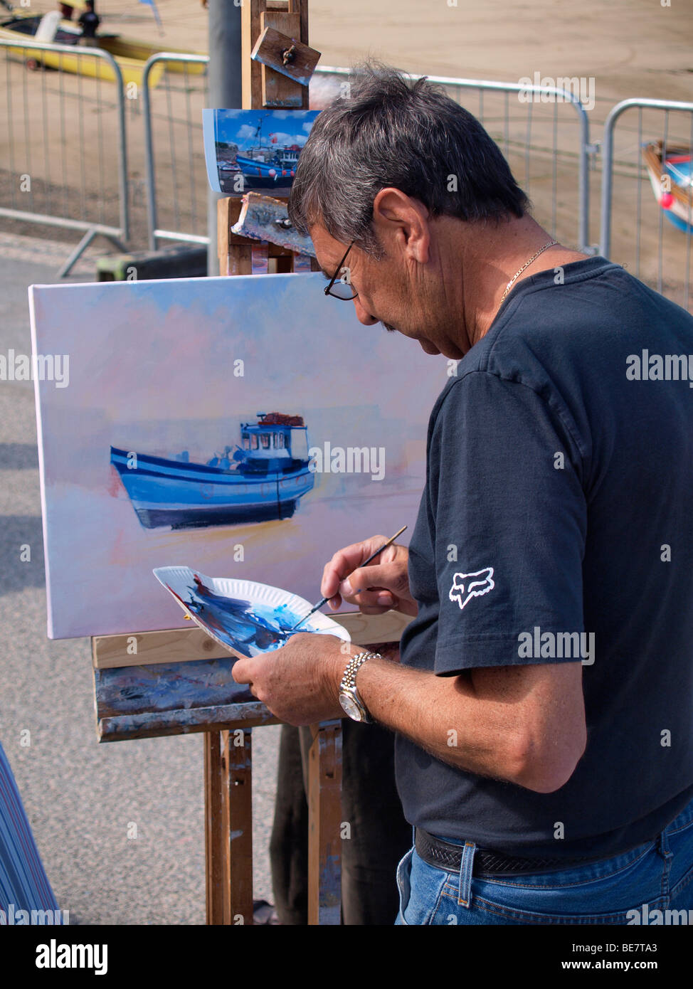 Cornwall artist hi-res stock photography and images - Alamy