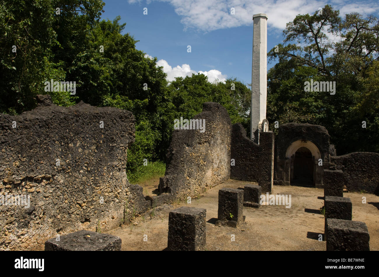 Mnarani ruins hi-res stock photography and images - Alamy