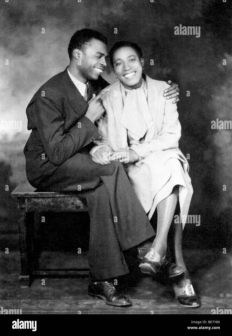 Bumble bee slim hi-res stock photography and images - Alamy