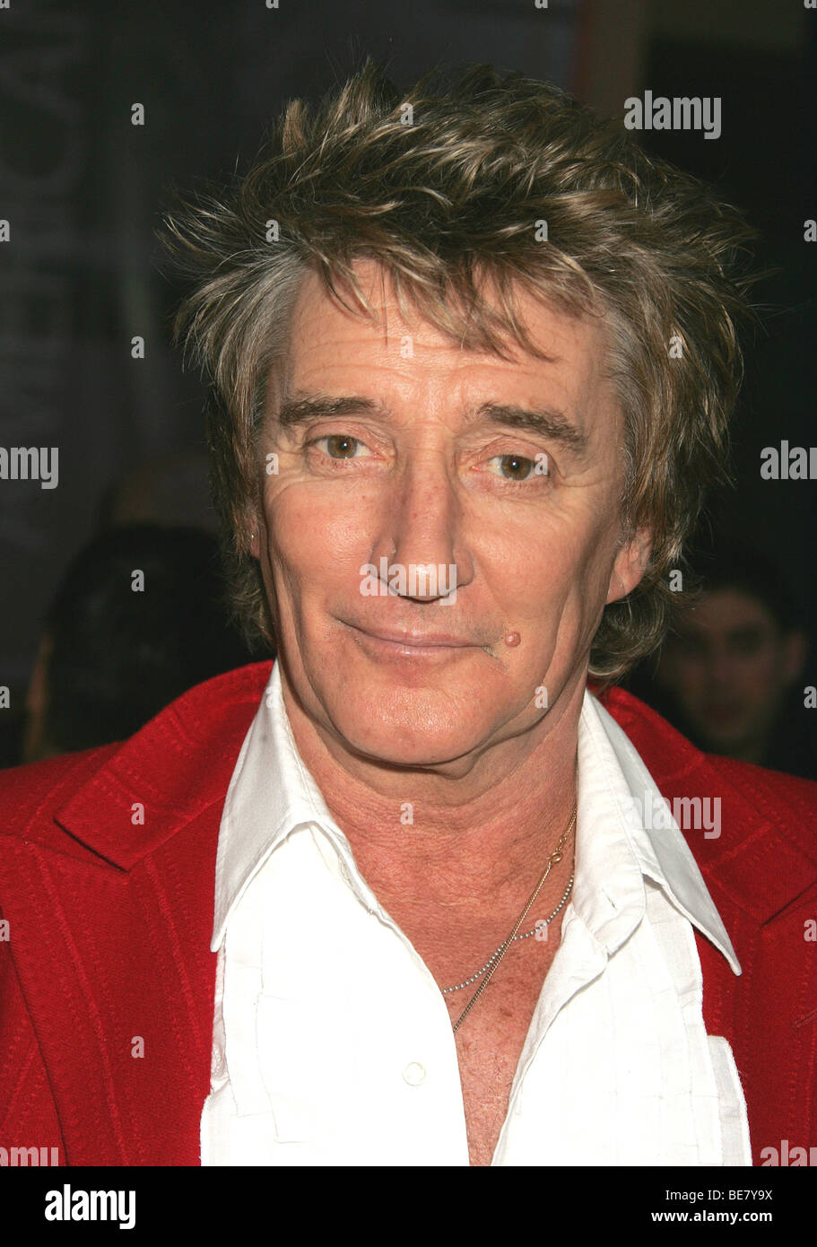 Scottish rock singer rod stewart hi-res stock photography and images ...