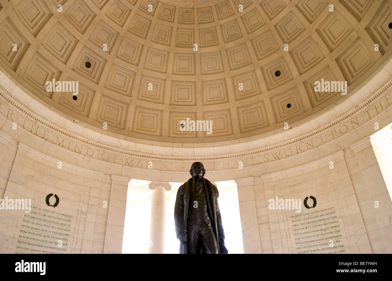 Thomas jefferson grave hi-res stock photography and images - Alamy