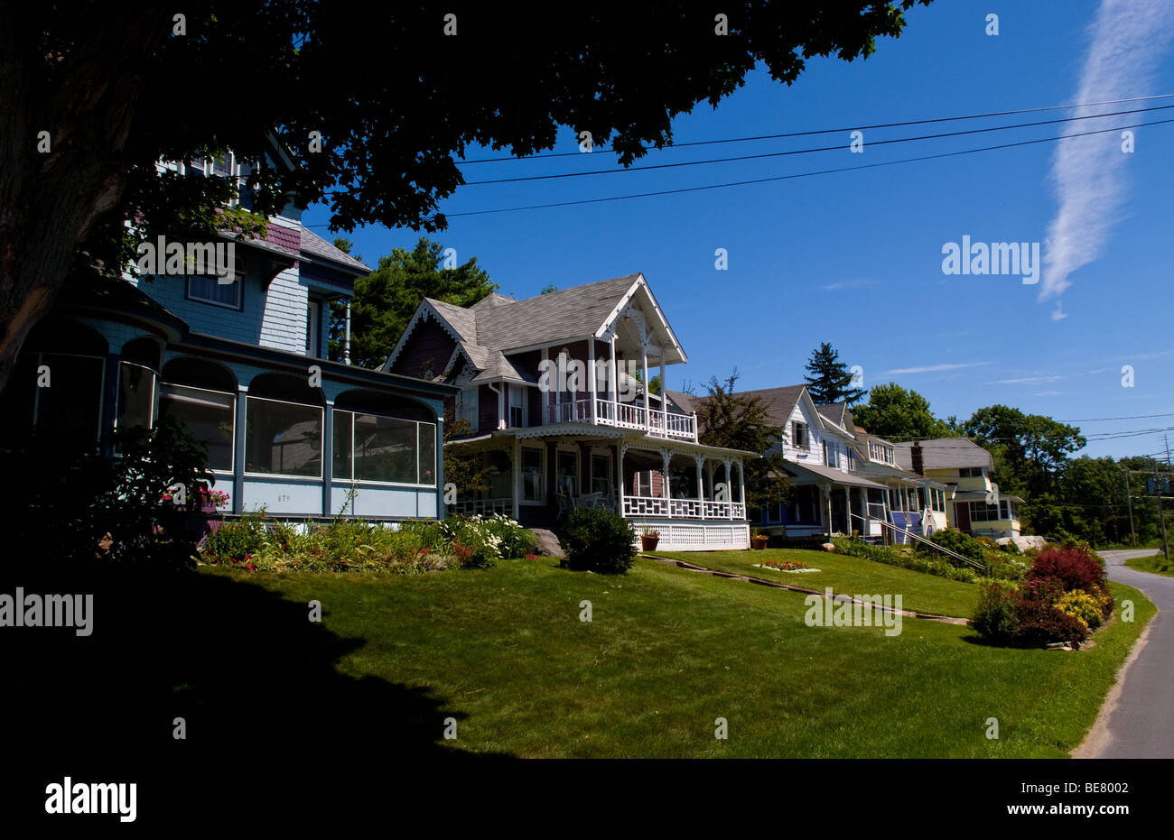 Beautiful cottages in Thousand Islands in Upstate New York on the ...