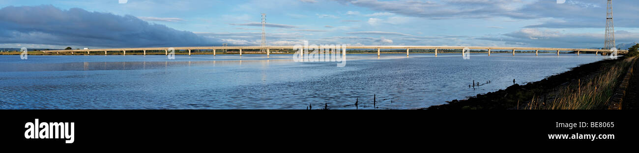 The Clackmannanshire Bridge across the Firth of Forth, Scotland Stock ...