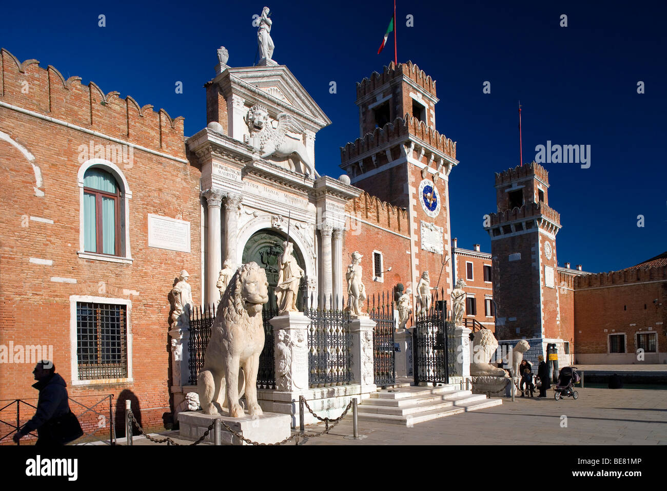 Arsenal entrance hi-res stock photography and images - Alamy