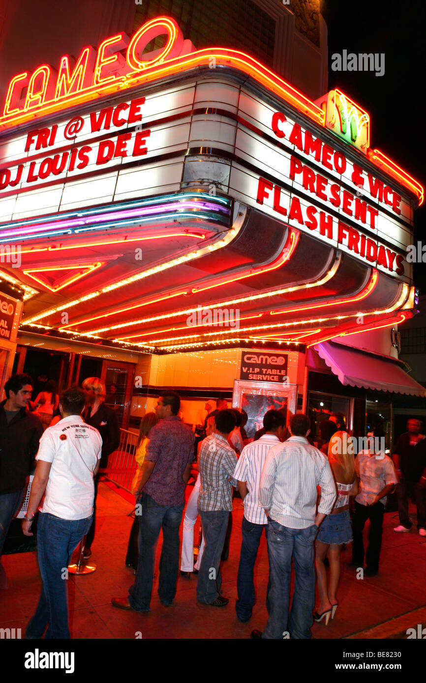 Cameo nightclub hi-res stock photography and images - Alamy