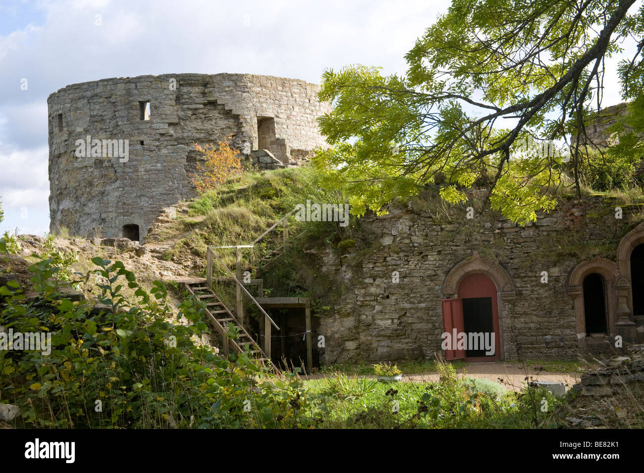 ruins of russian medieval fortress Stock Photo - Alamy