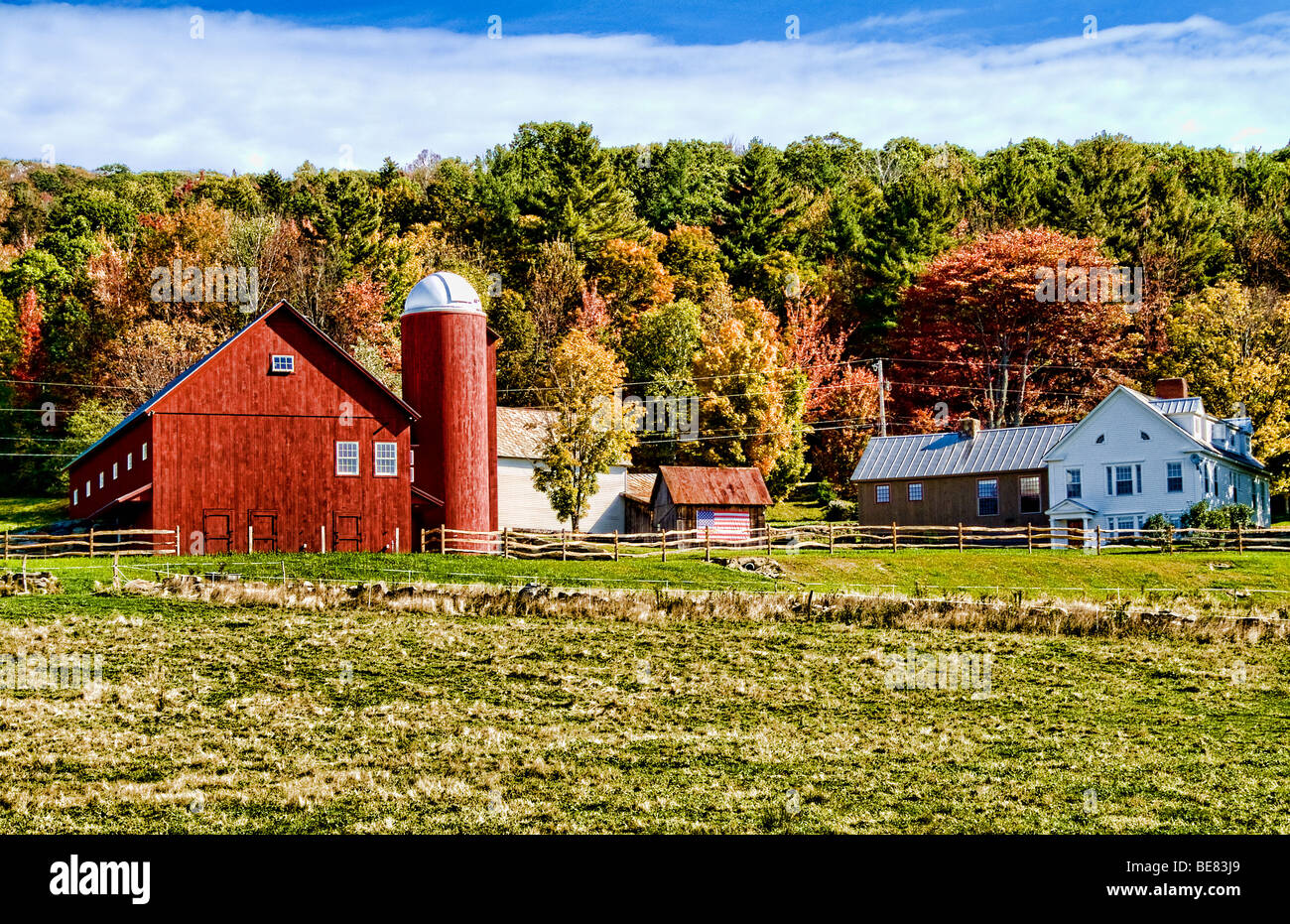 Farm in fall color foliage in Weston Vermont Stock Photo - Alamy
