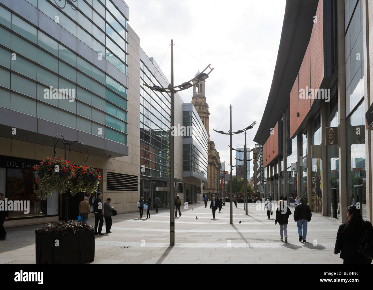 Major shops and department stores on New Cathedral Street off Exchange ...
