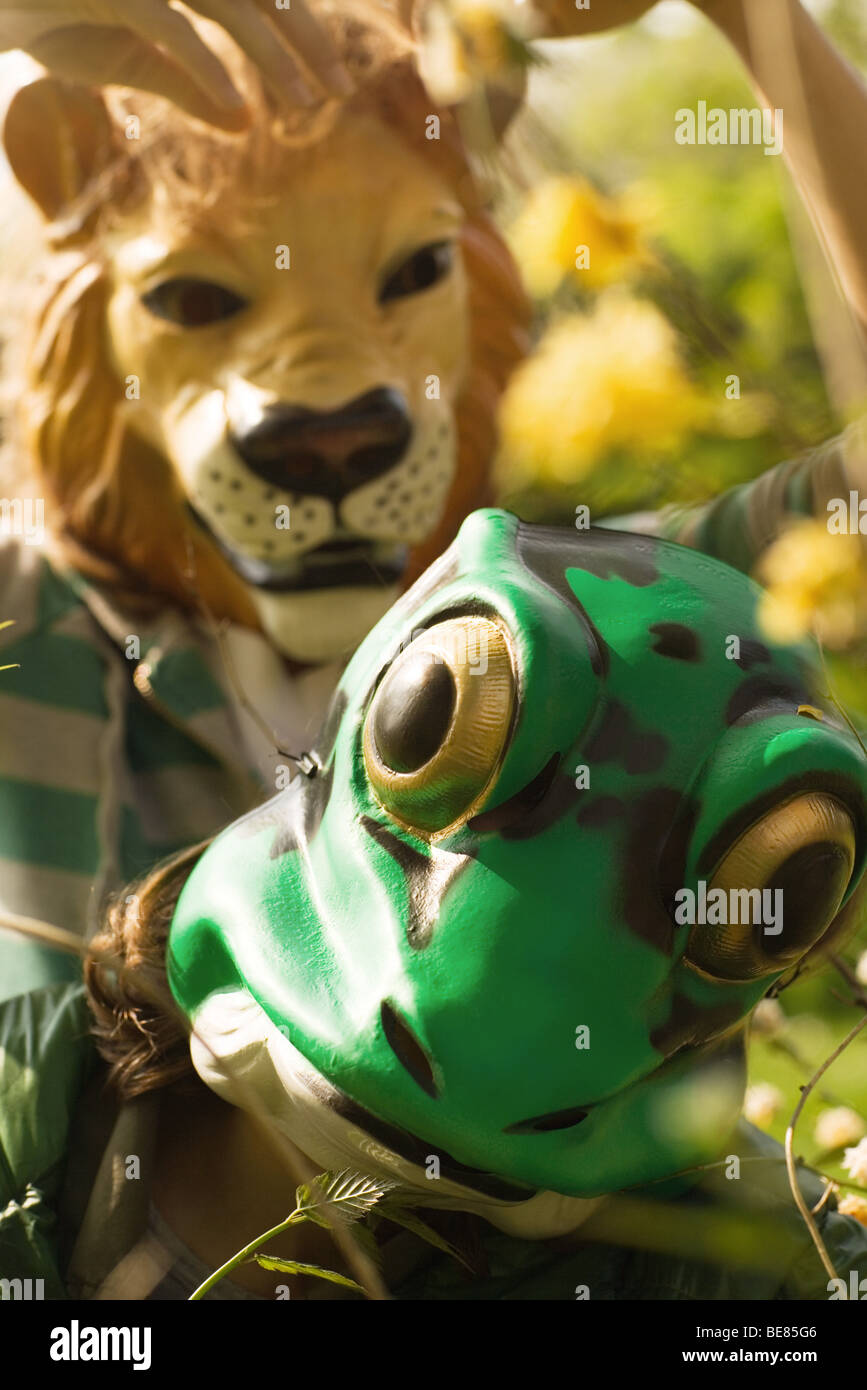 Wearing animal masks hi-res stock photography and images - Alamy