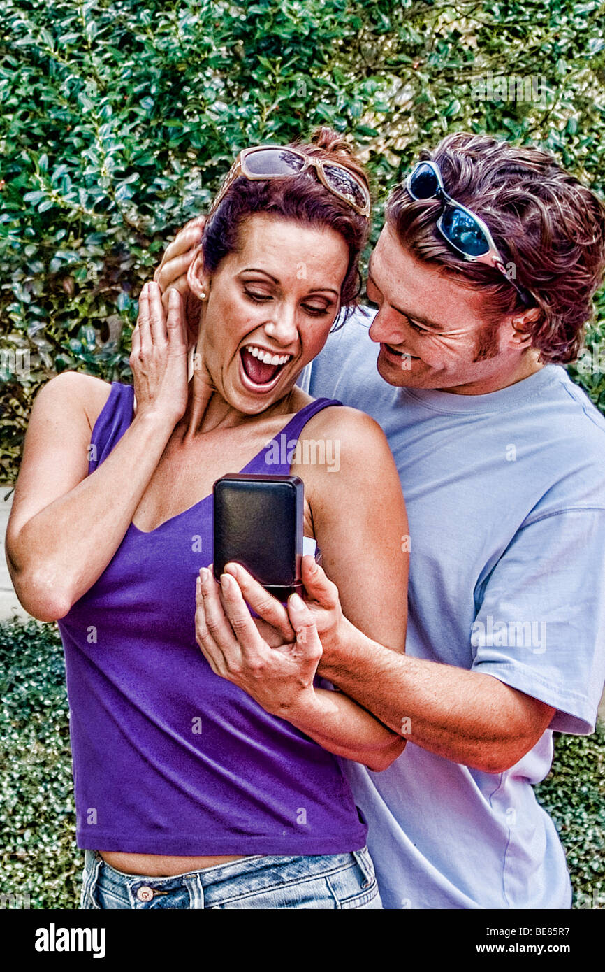 Affluent 30s couple hi-res stock photography and images - Alamy