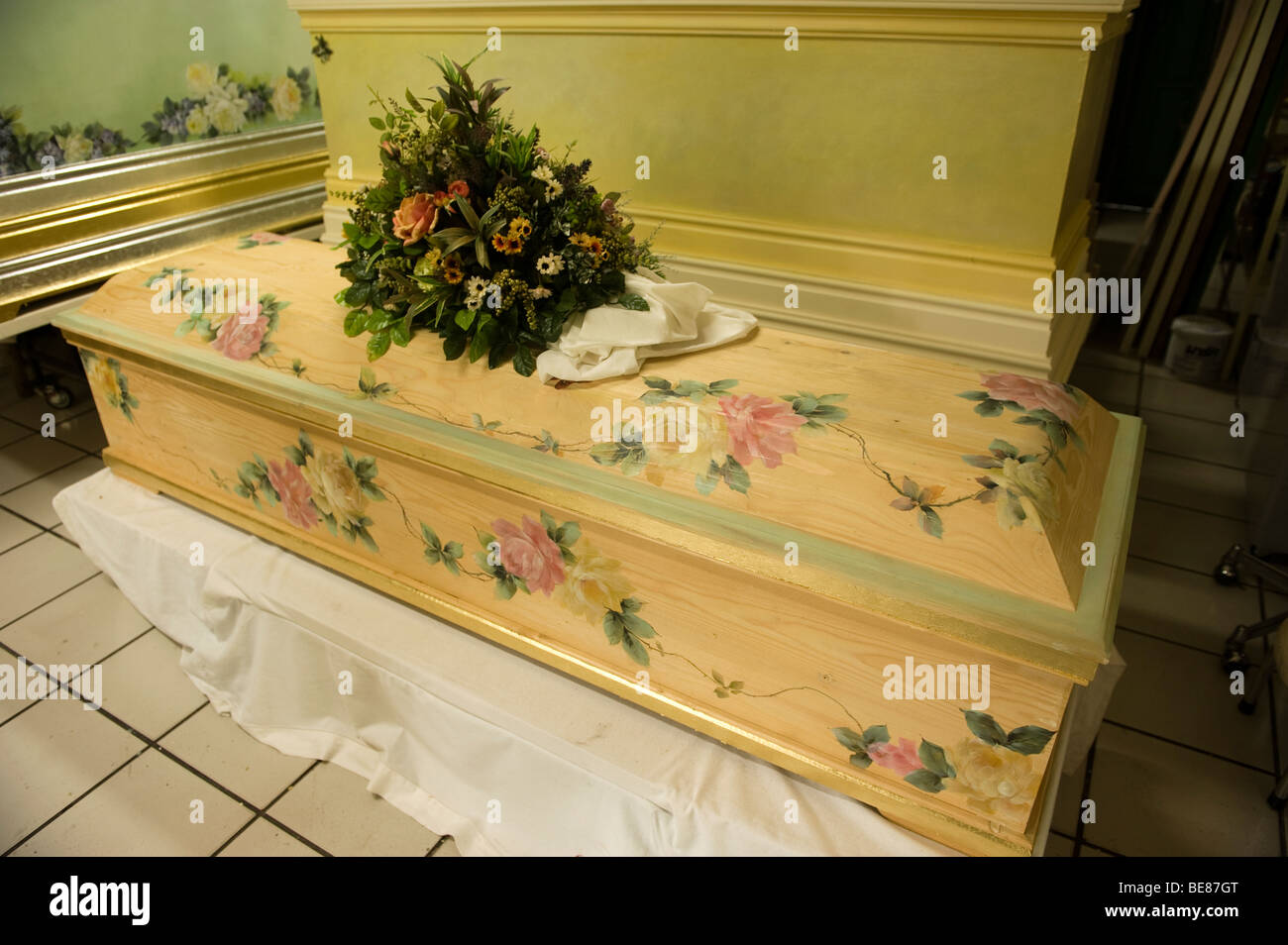 Beautiful and modern coffin, Bangkok, Thailand Stock Photo - Alamy