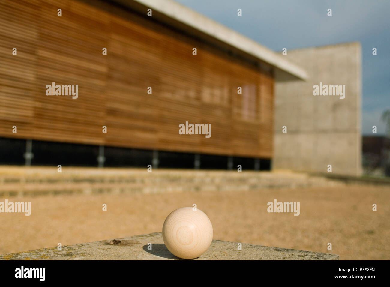 Sphere building hi-res stock photography and images - Alamy
