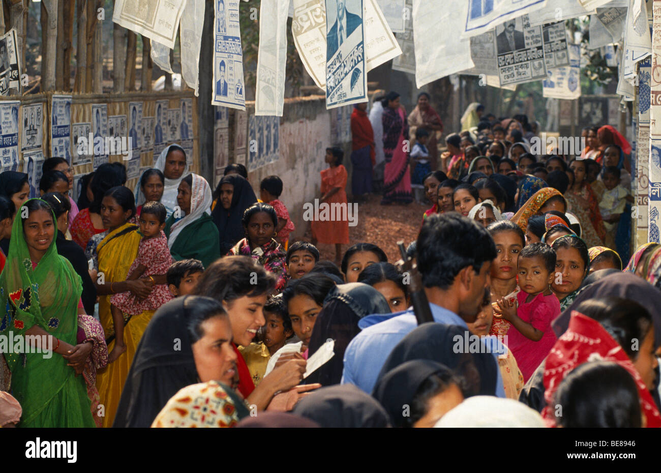 BANGLADESH Dhaka Crowd of women waiting to vote in local elections ...