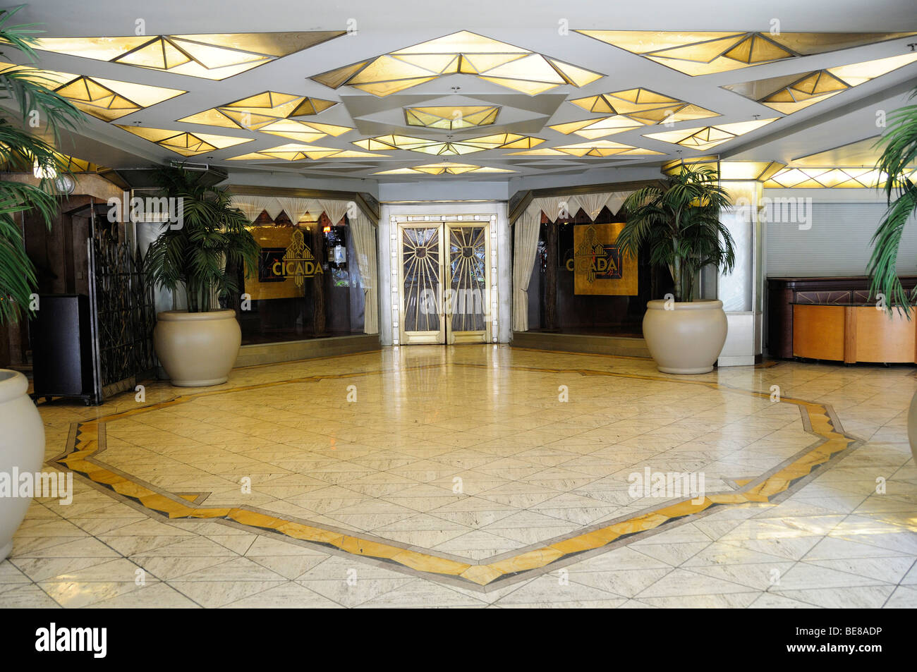 Los angeles oviatt building hi-res stock photography and images - Alamy