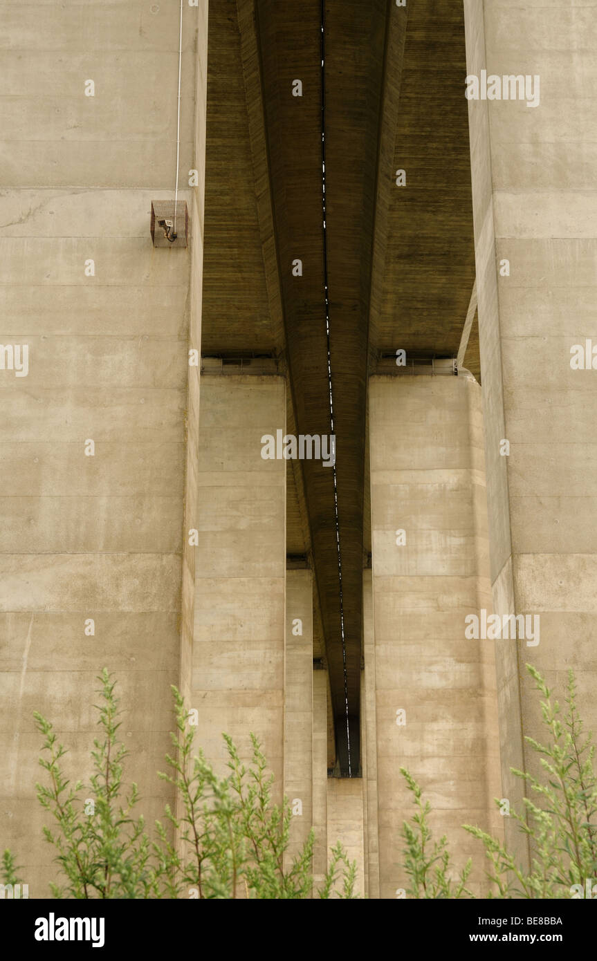 Concrete structural legs, Underside of Orwell Bridge Suffolk Stock ...