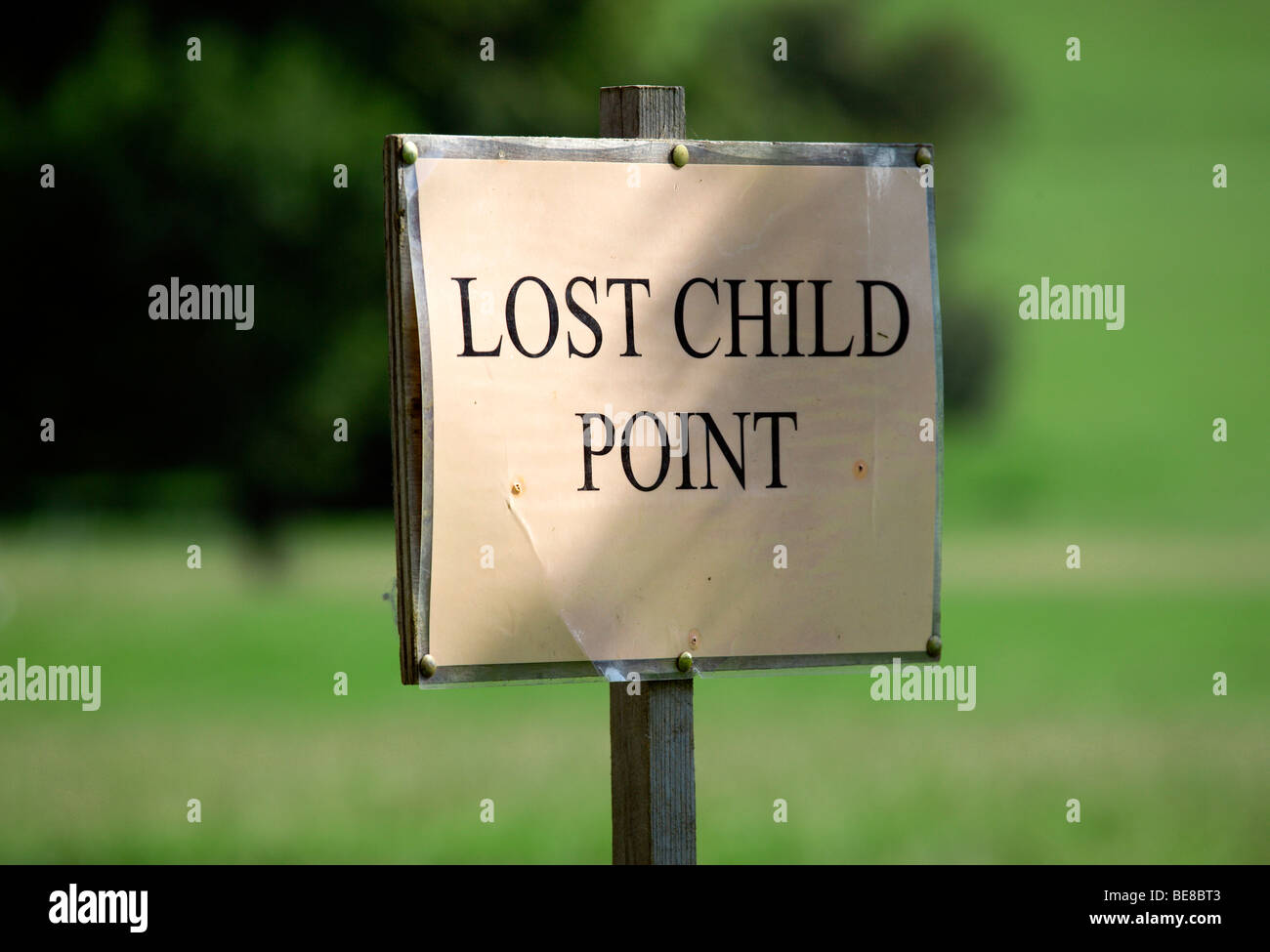 ENGLAND West Sussex Lost Child Point sign collection gathering place ...