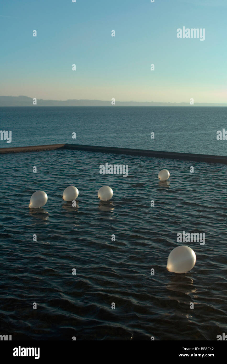 Floating breakwater hi-res stock photography and images - Alamy