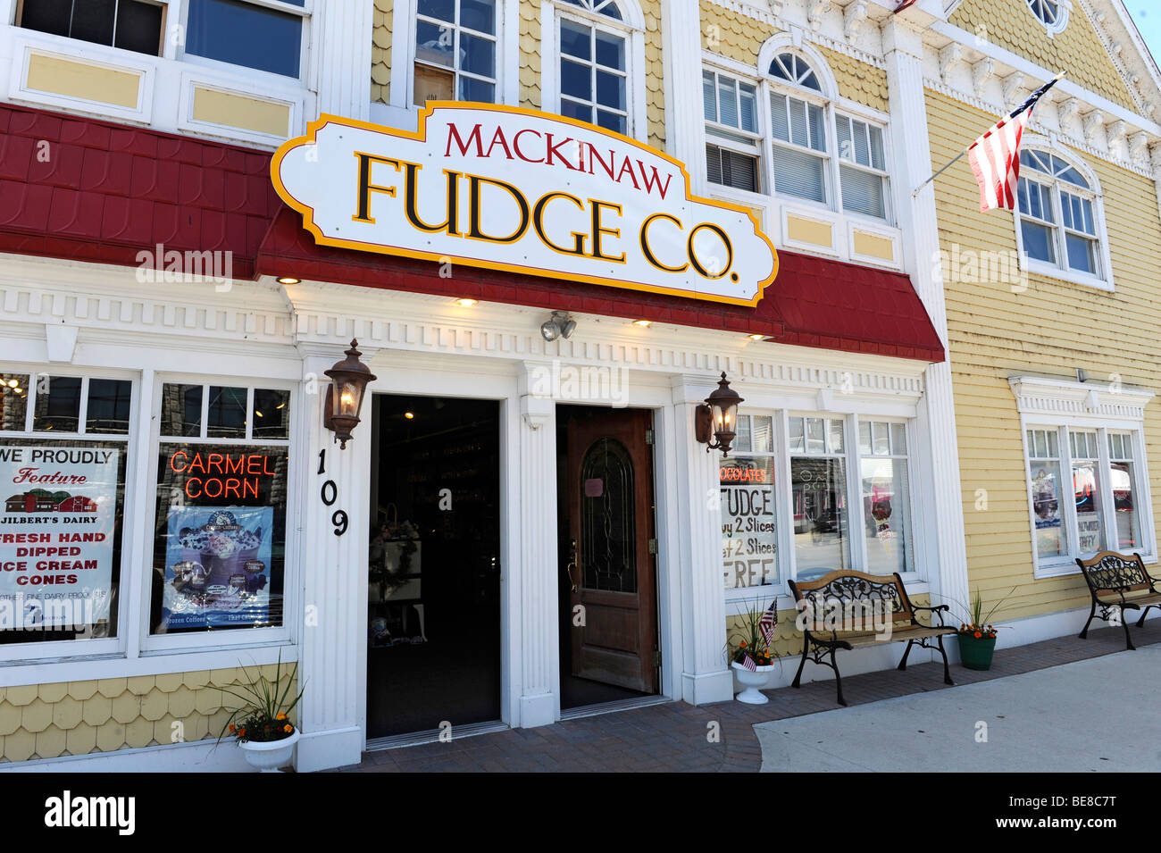 American candy shop hi-res stock photography and images - Alamy