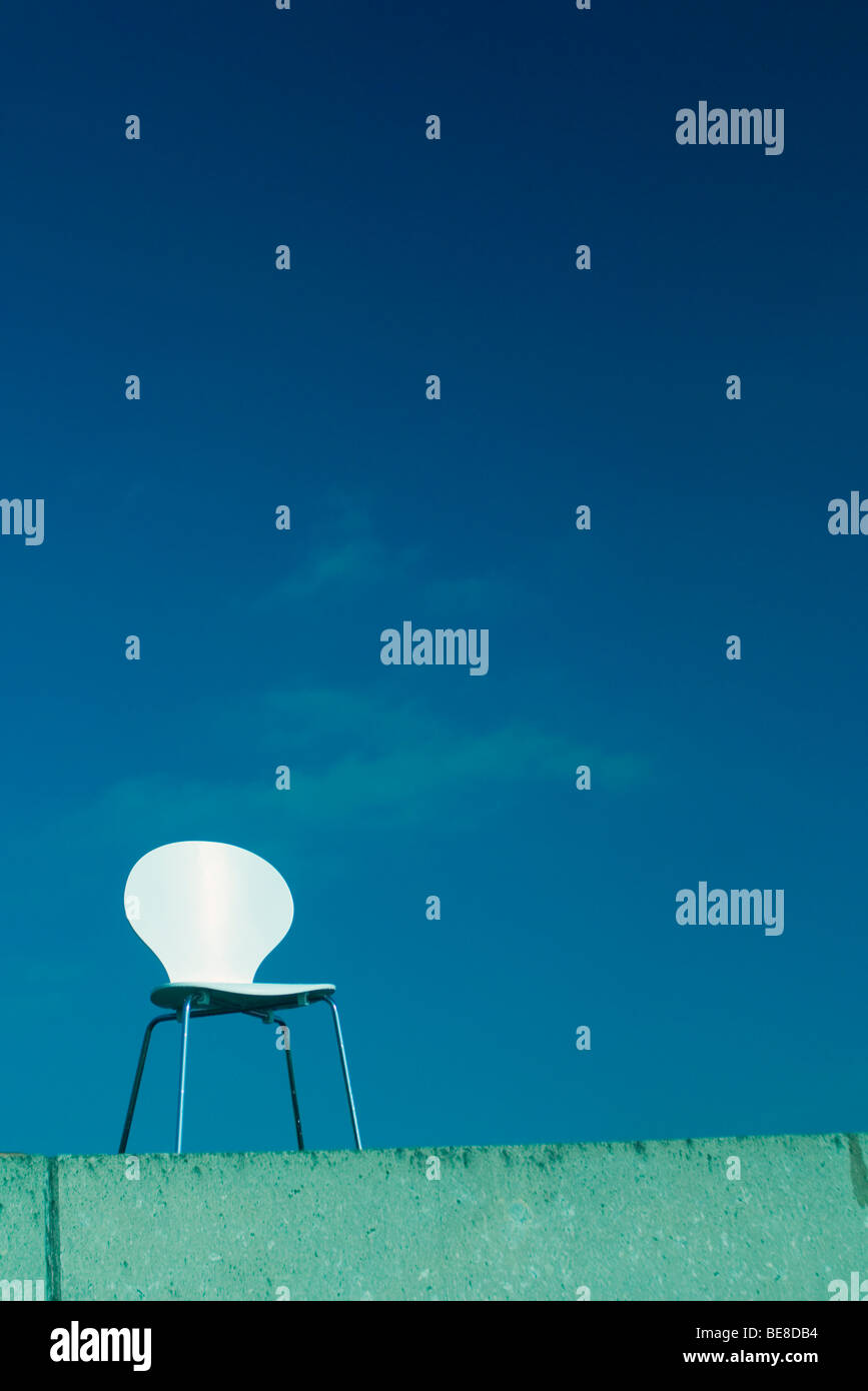 Isolations on white hi-res stock photography and images - Alamy