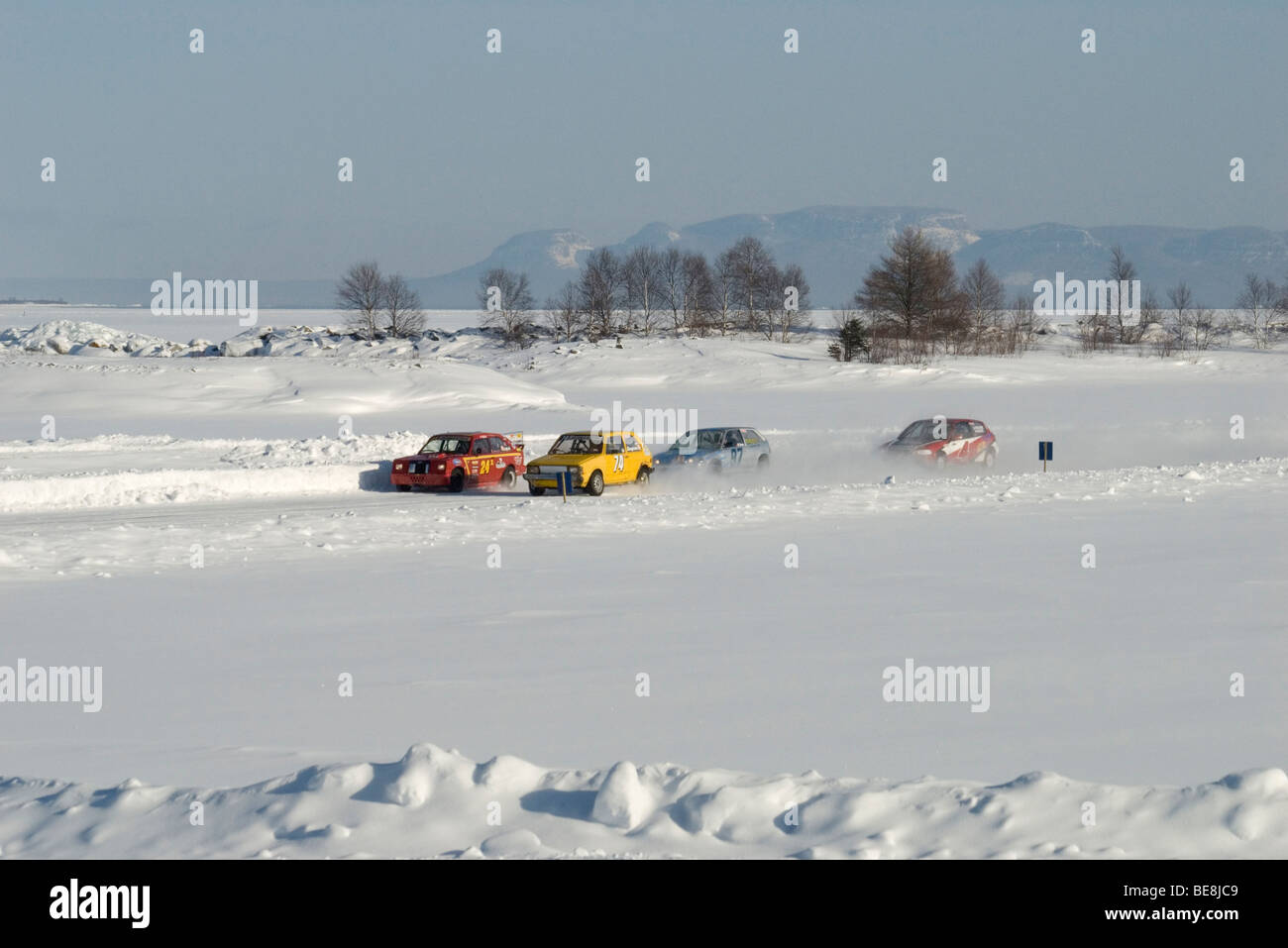 Auto racen op het car ijs hi-res stock photography and images - Alamy