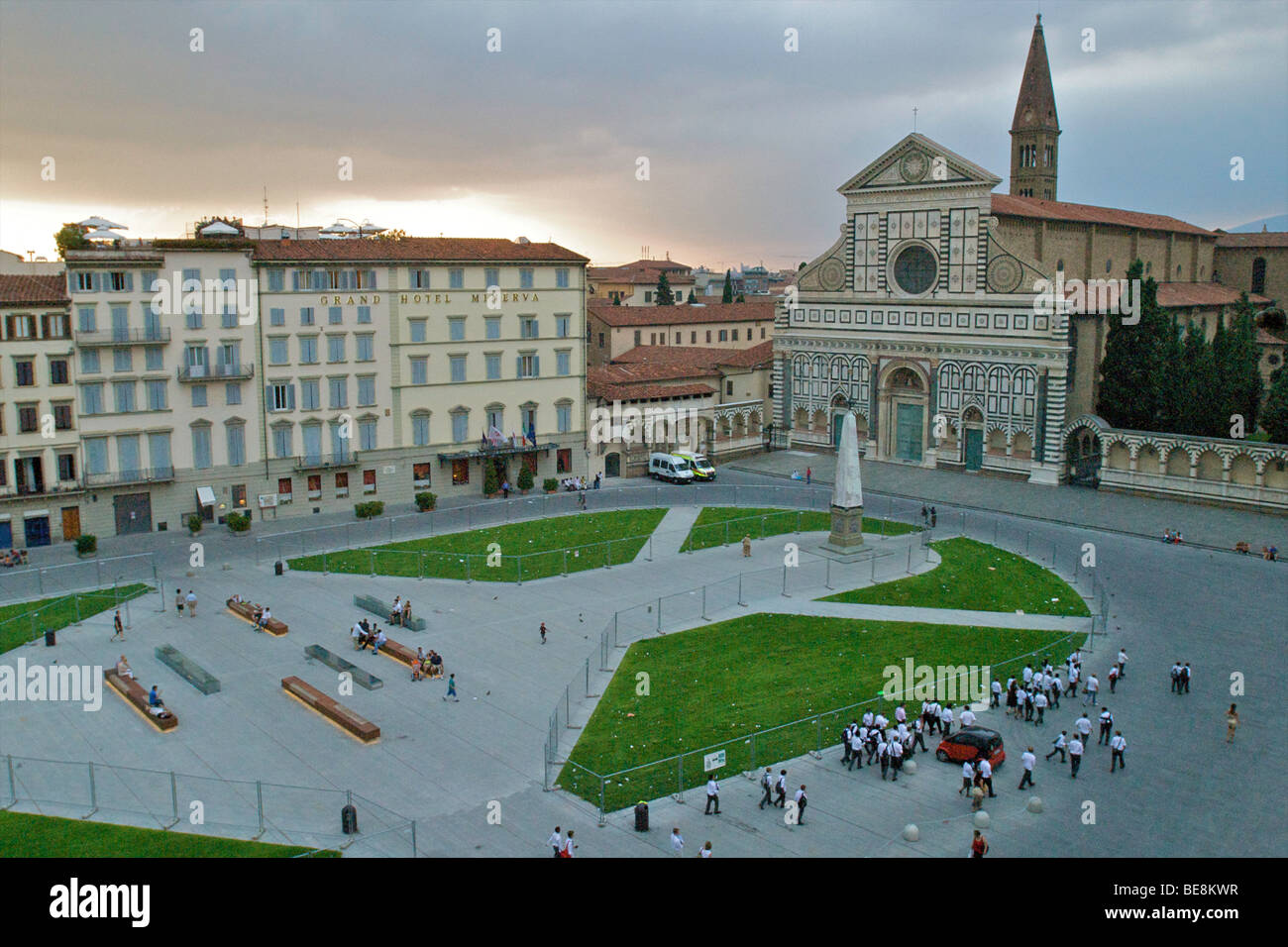 Piazza di santa maria hi-res stock photography and images - Alamy