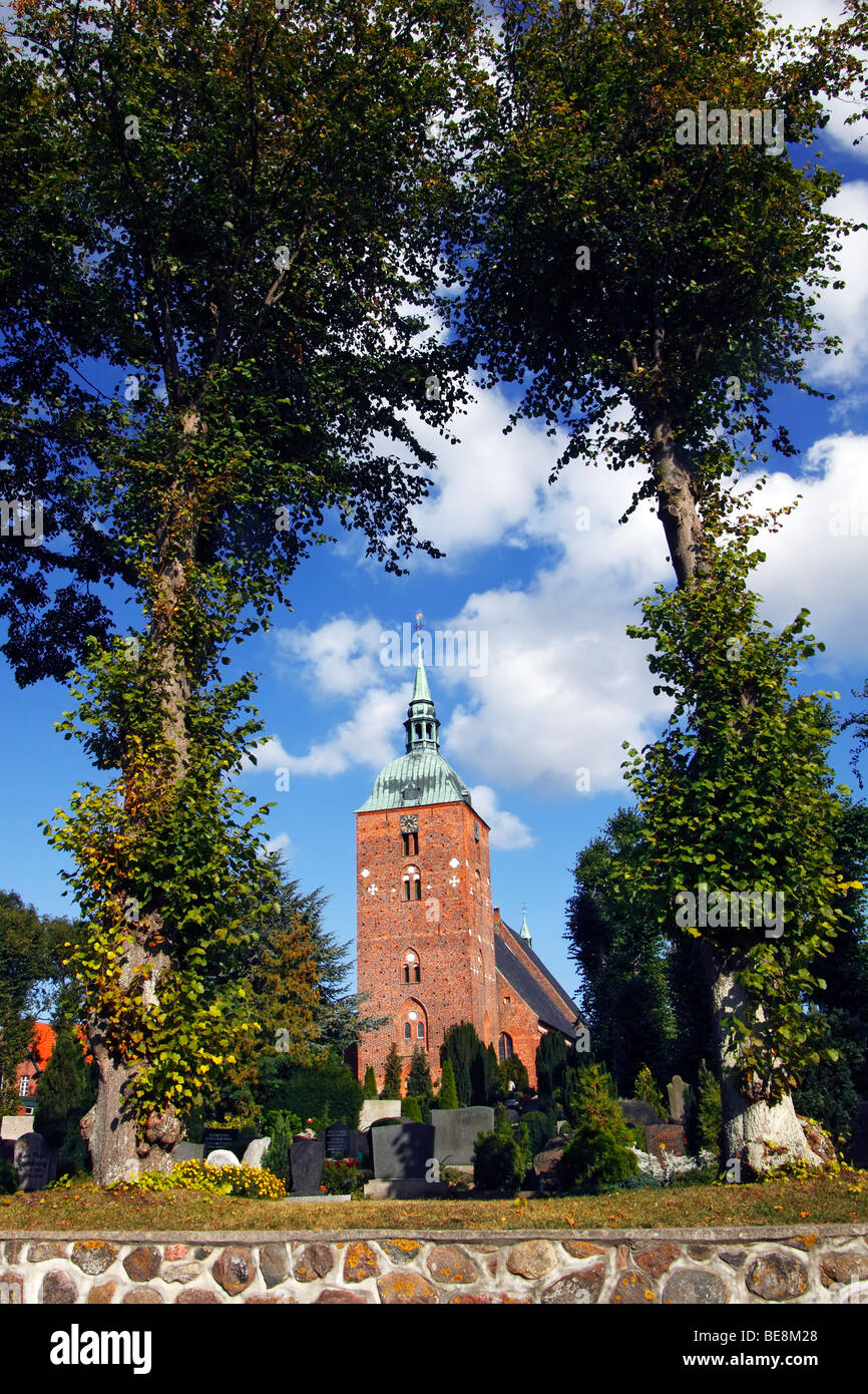 Triple steeples hi-res stock photography and images - Alamy
