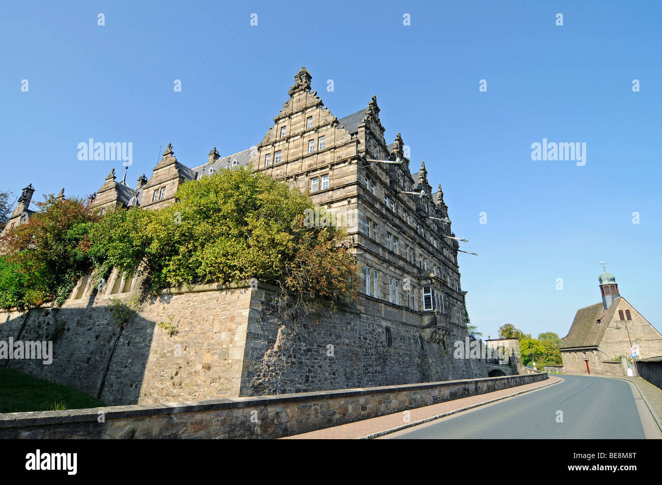 Hamelschenburg castle hi-res stock photography and images - Alamy