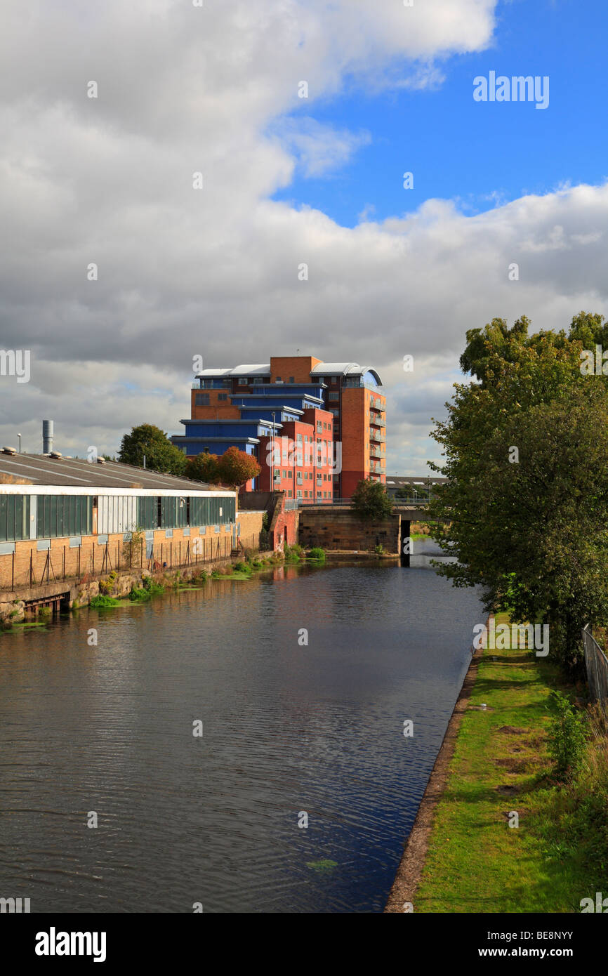 Apartment block development Calder and Hebble Navigation, Wakefield ...