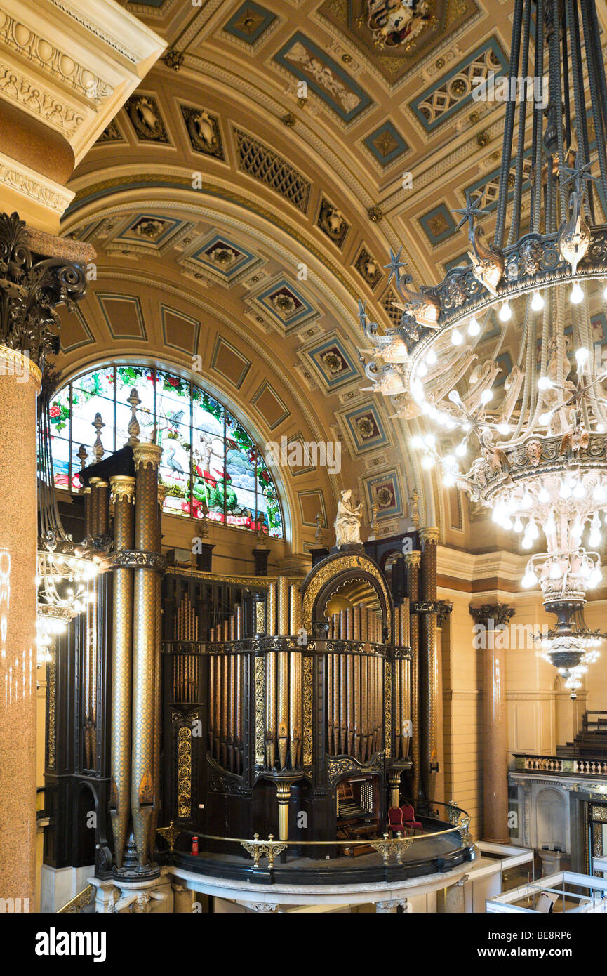 Willis Organ in the Great Hall, St George's Hall, Liverpool, Merseyside ...