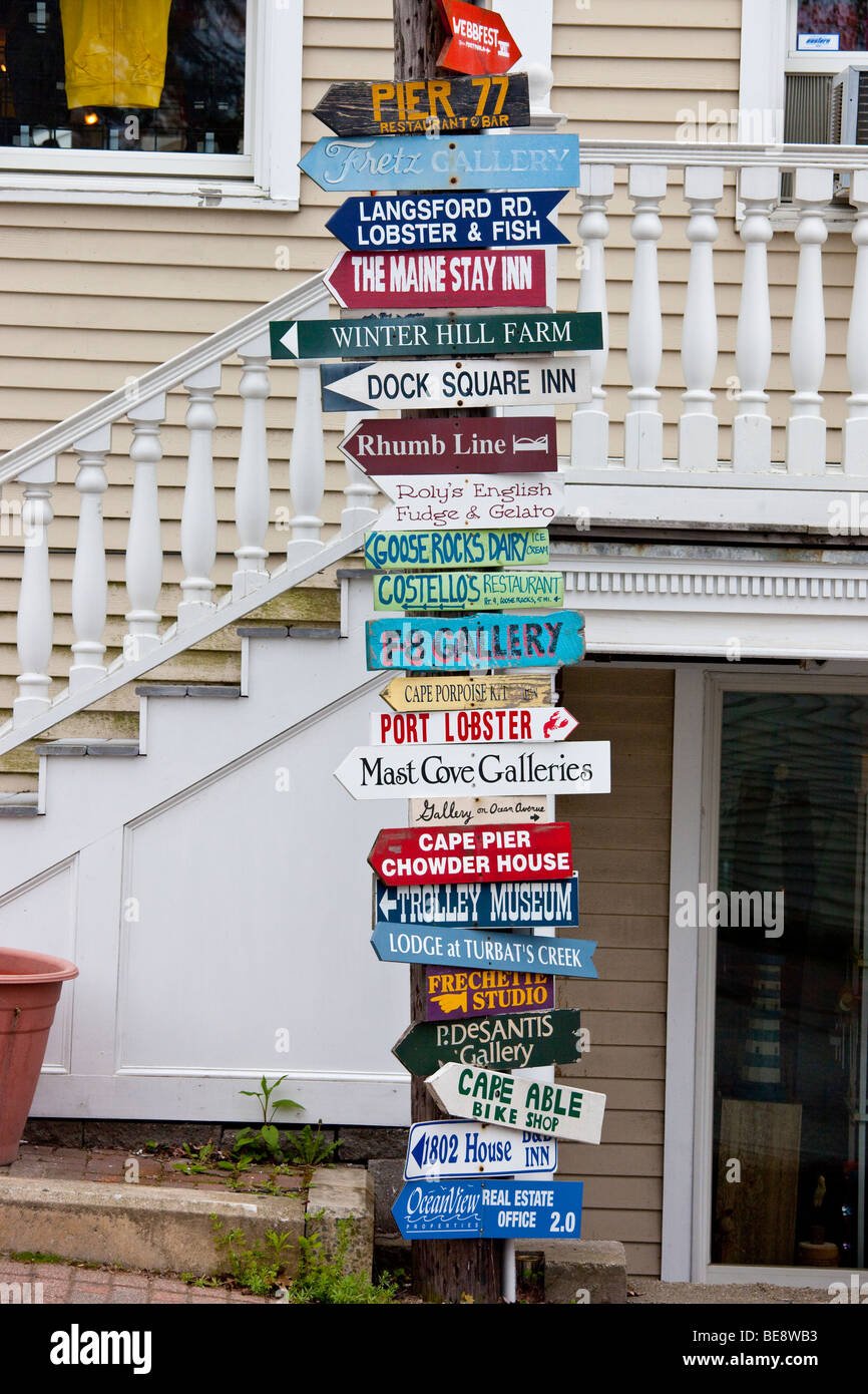 Local Business Signs in Kennebunkport Maine Stock Photo - Alamy