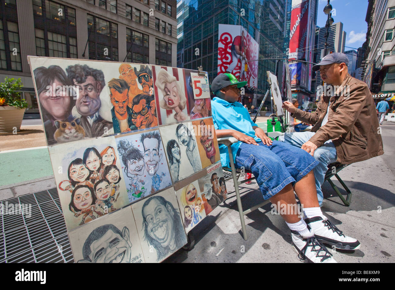 Portrait Street Artist in Times Square in New York City Stock Photo - Alamy