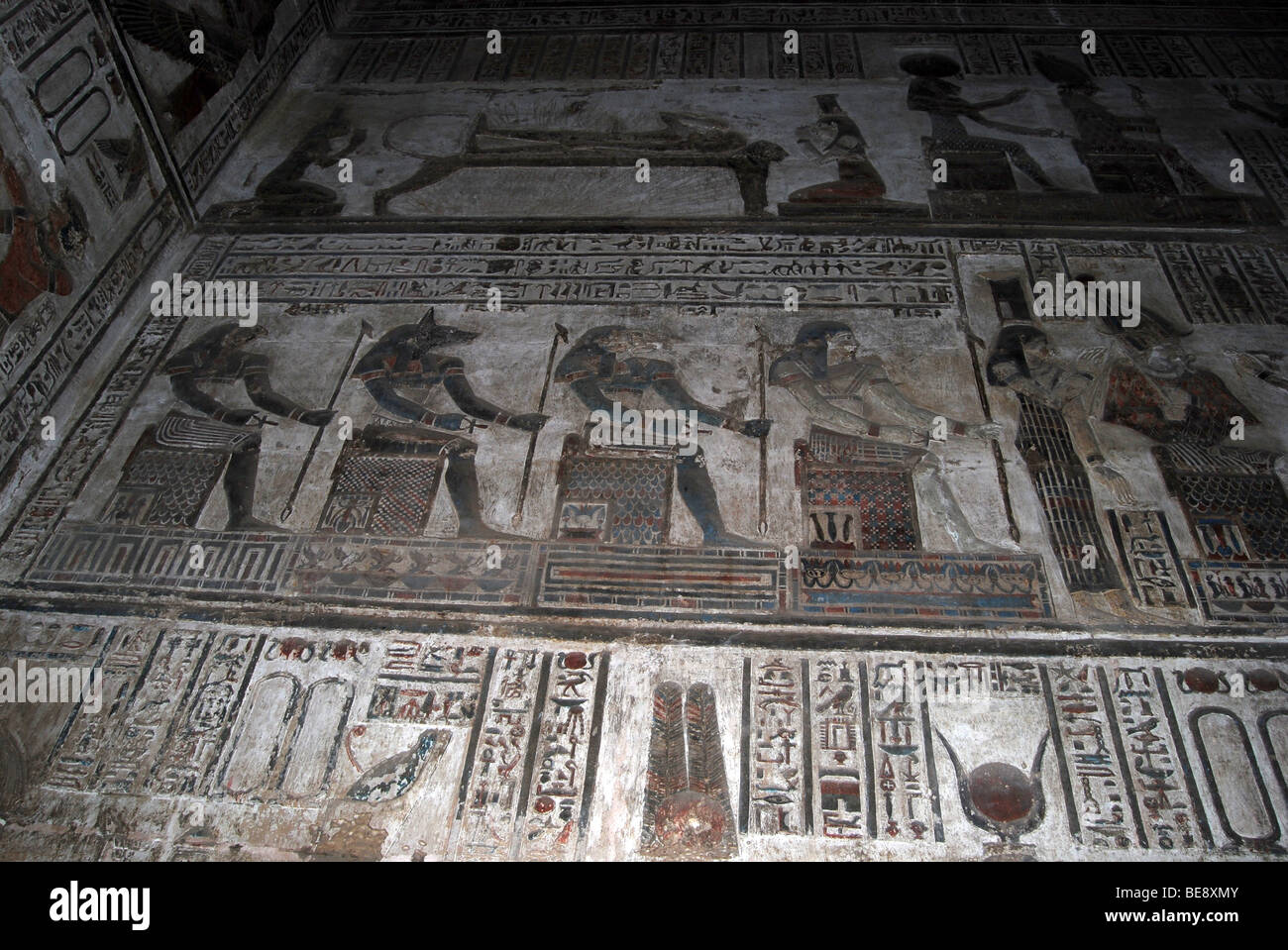 Egyptian hieroglyphs number hi-res stock photography and images - Alamy