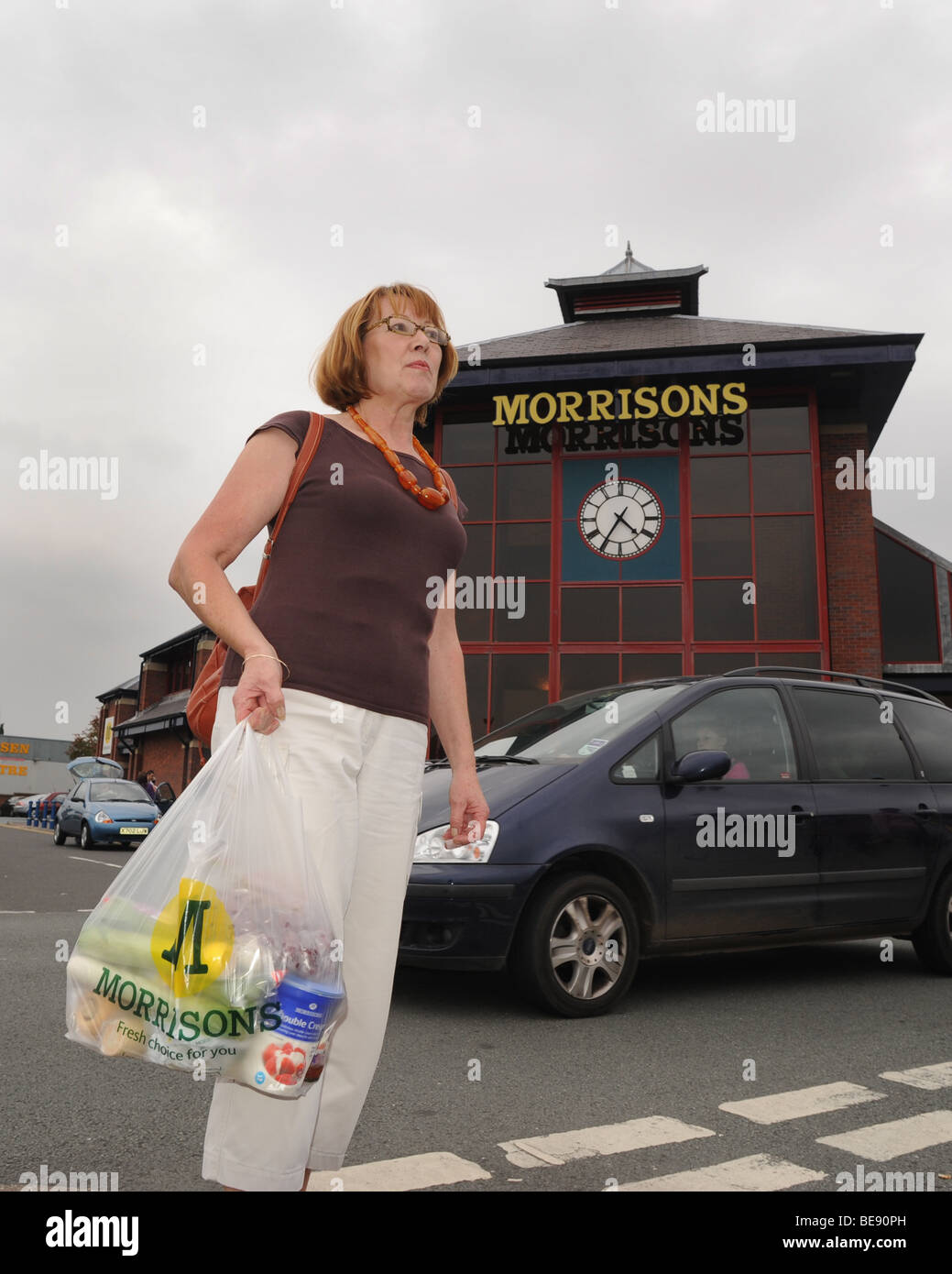 Morrisons supermarket hi-res stock photography and images - Alamy