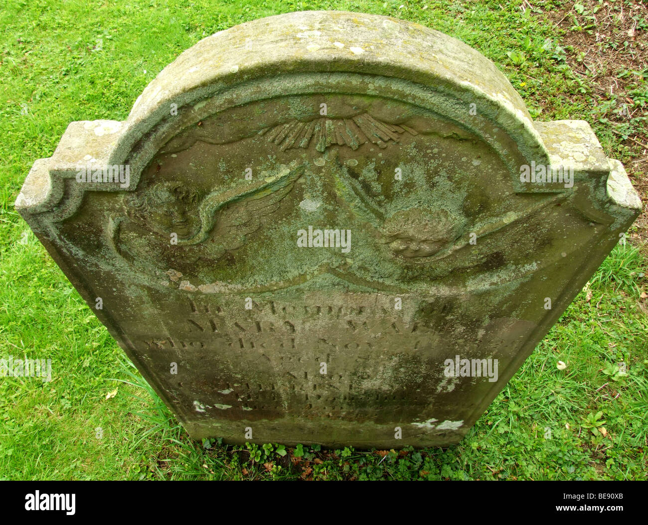 Gravestone cemetery headstone hi-res stock photography and images - Alamy