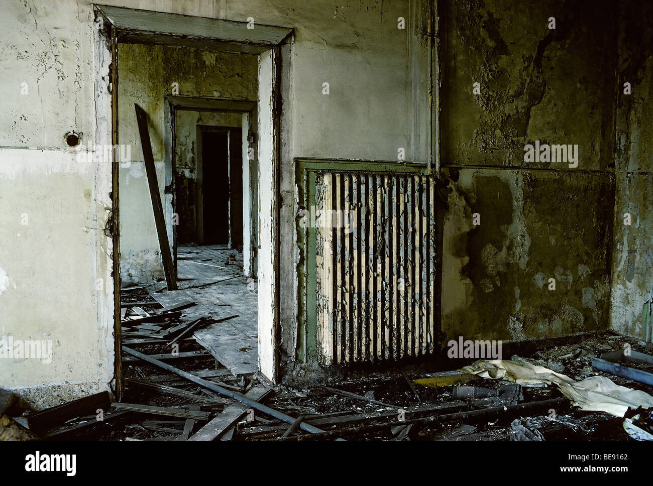 Run Down House Interior High Resolution Stock Photography and Images ...