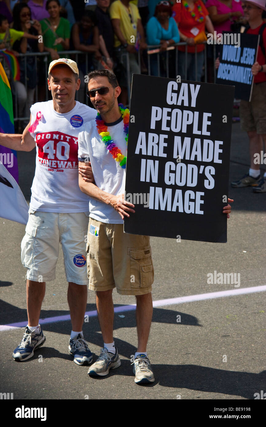 Gay pride parade hi-res stock photography and images - Alamy