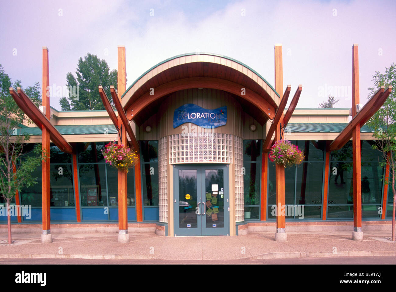 Exploration place museum science centre hi-res stock photography and ...