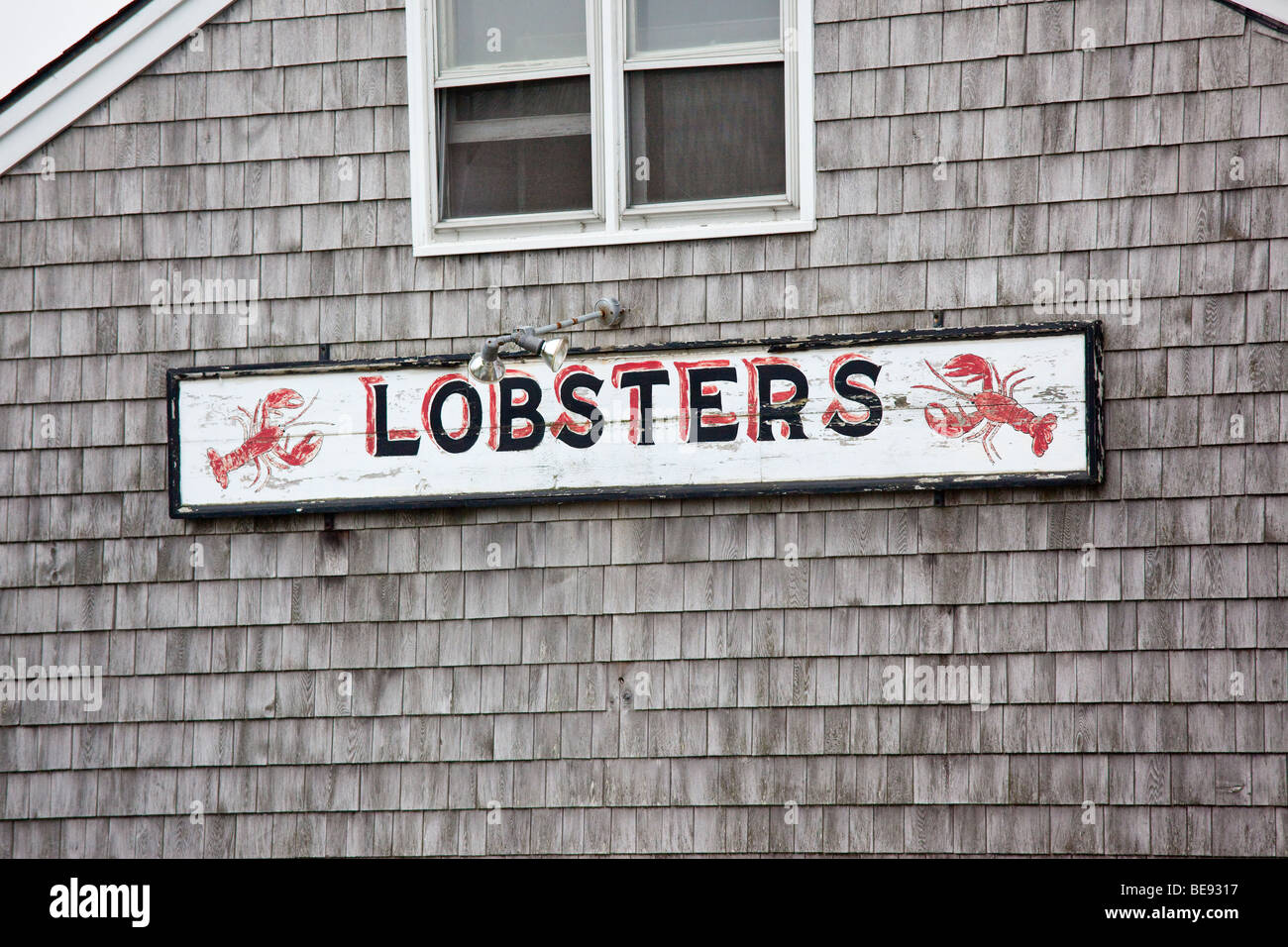 Lobster sign on a restaurant in Kennebunkport Maine Stock Photo - Alamy