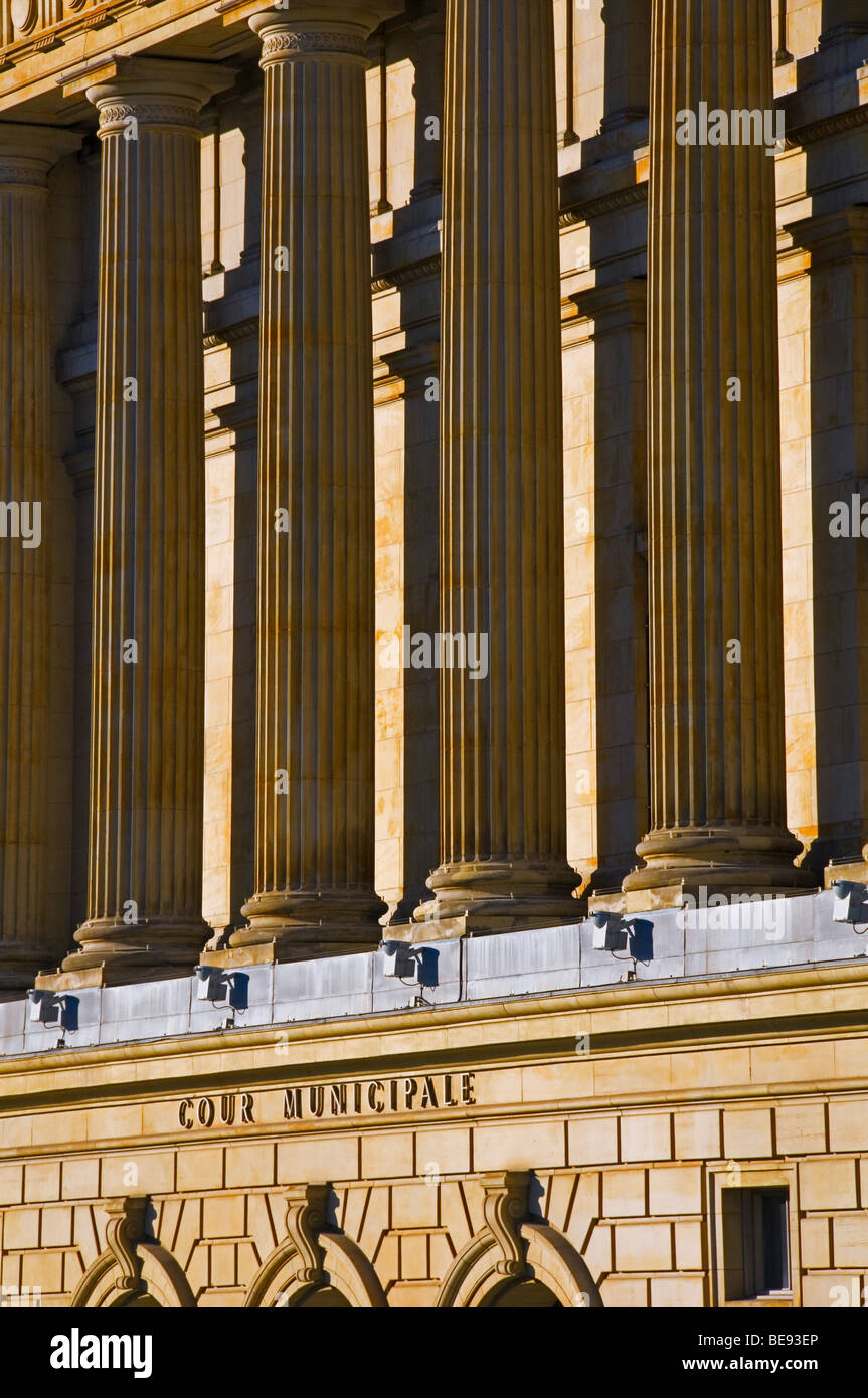 Old montreal columns monuments hi-res stock photography and images - Alamy