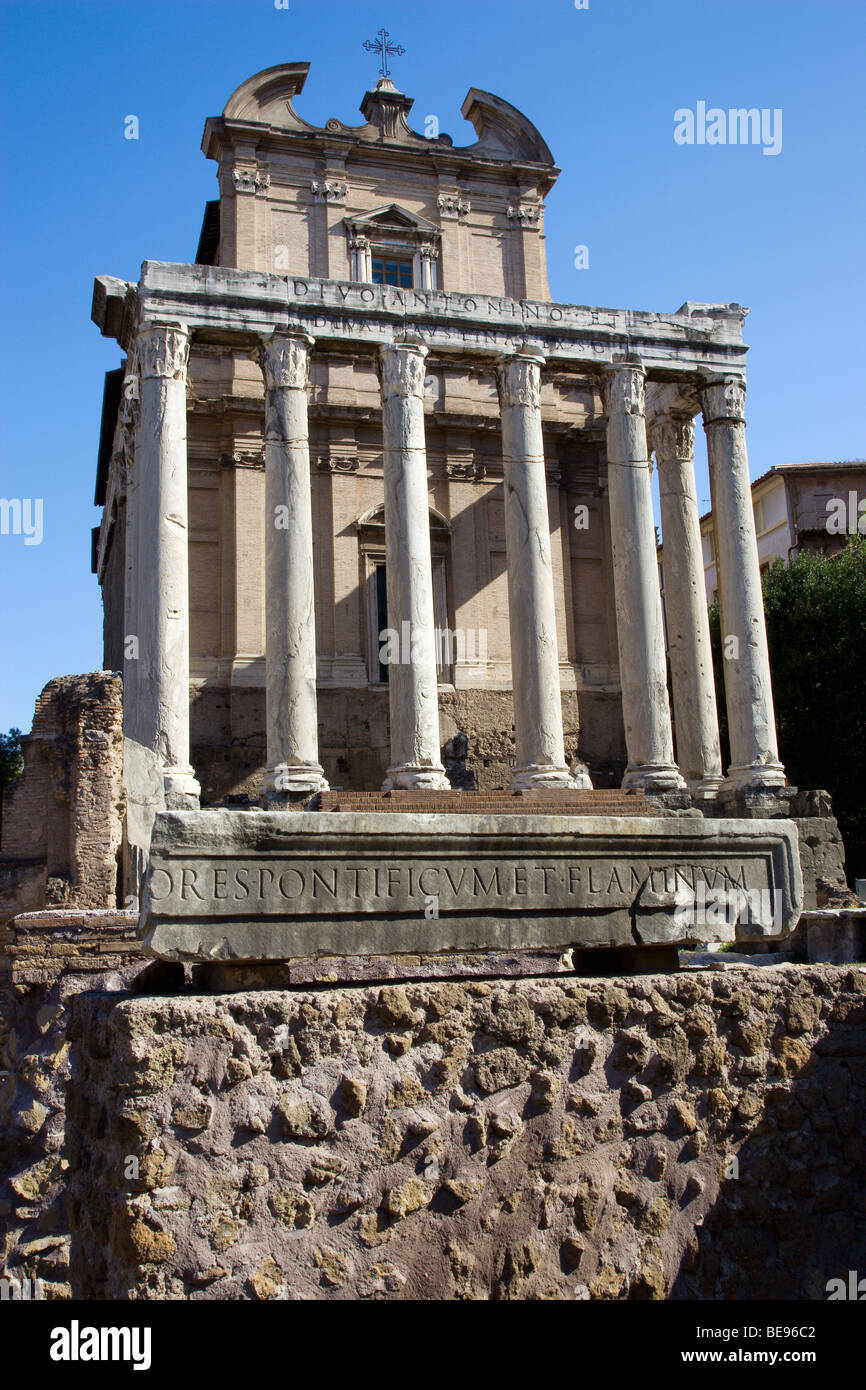 San lorenzo in miranda church hi-res stock photography and images - Alamy