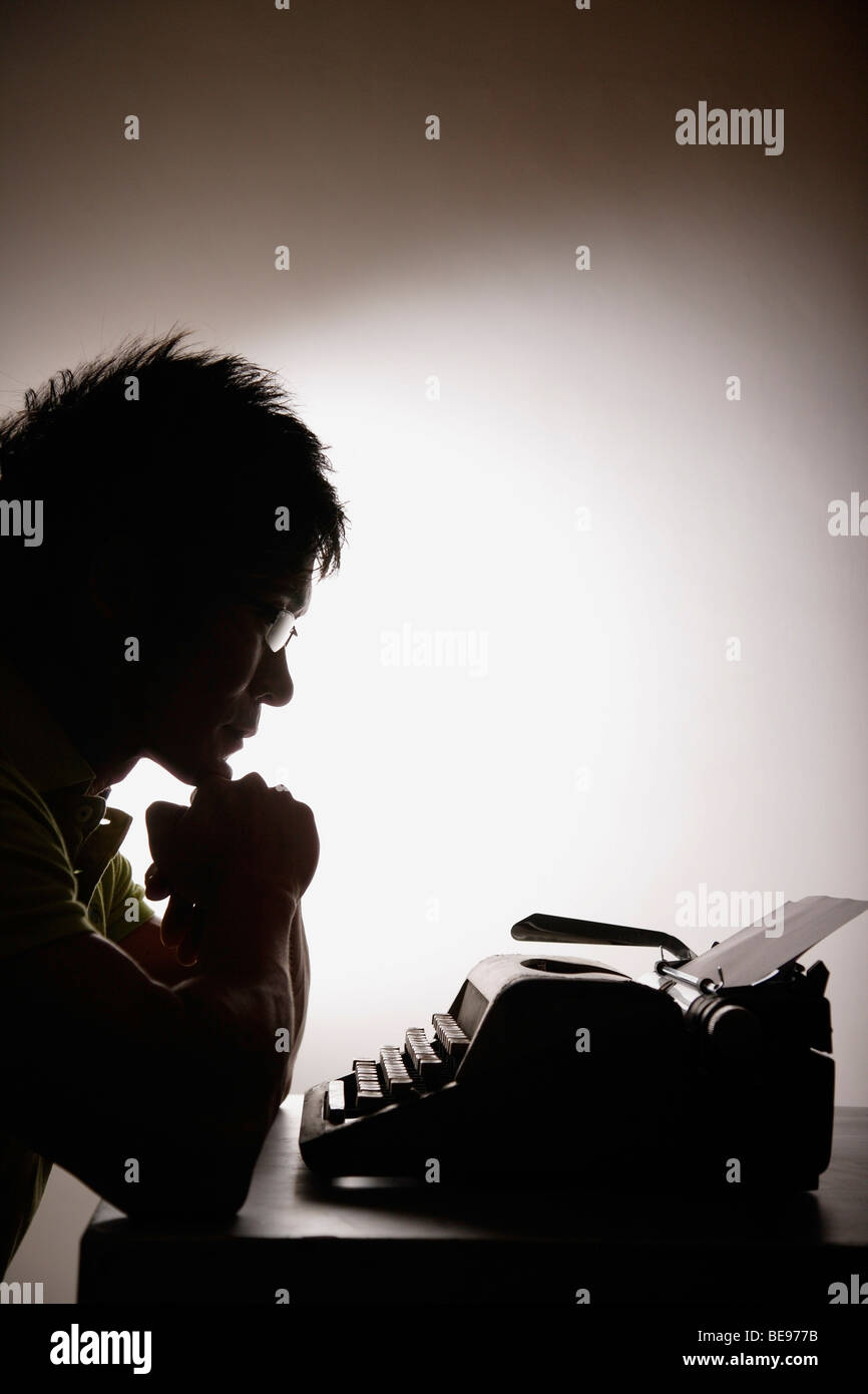 Person profile retro studio hi-res stock photography and images - Alamy