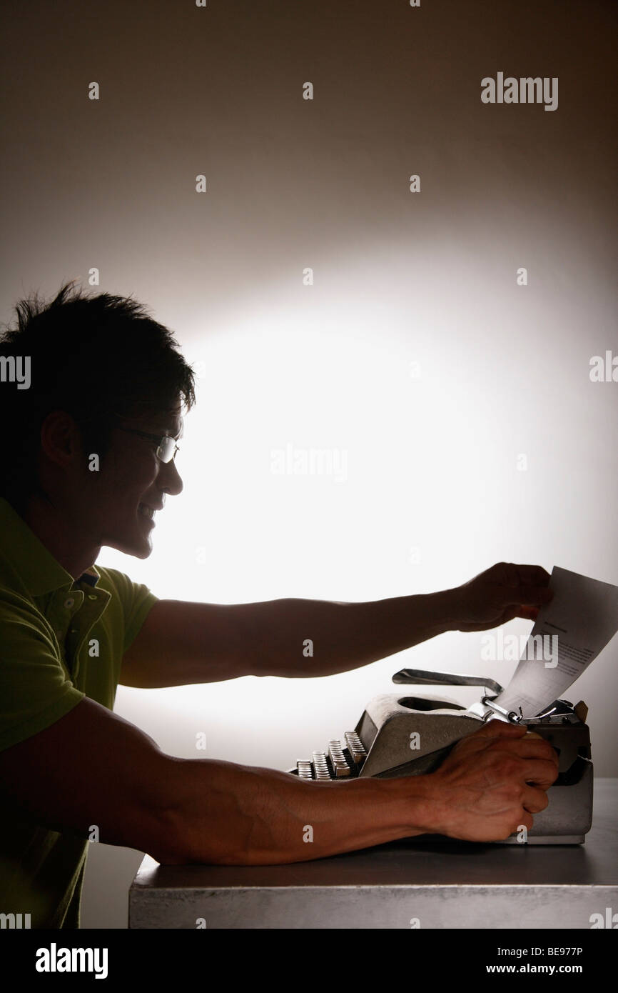 Person profile retro studio hi-res stock photography and images - Alamy