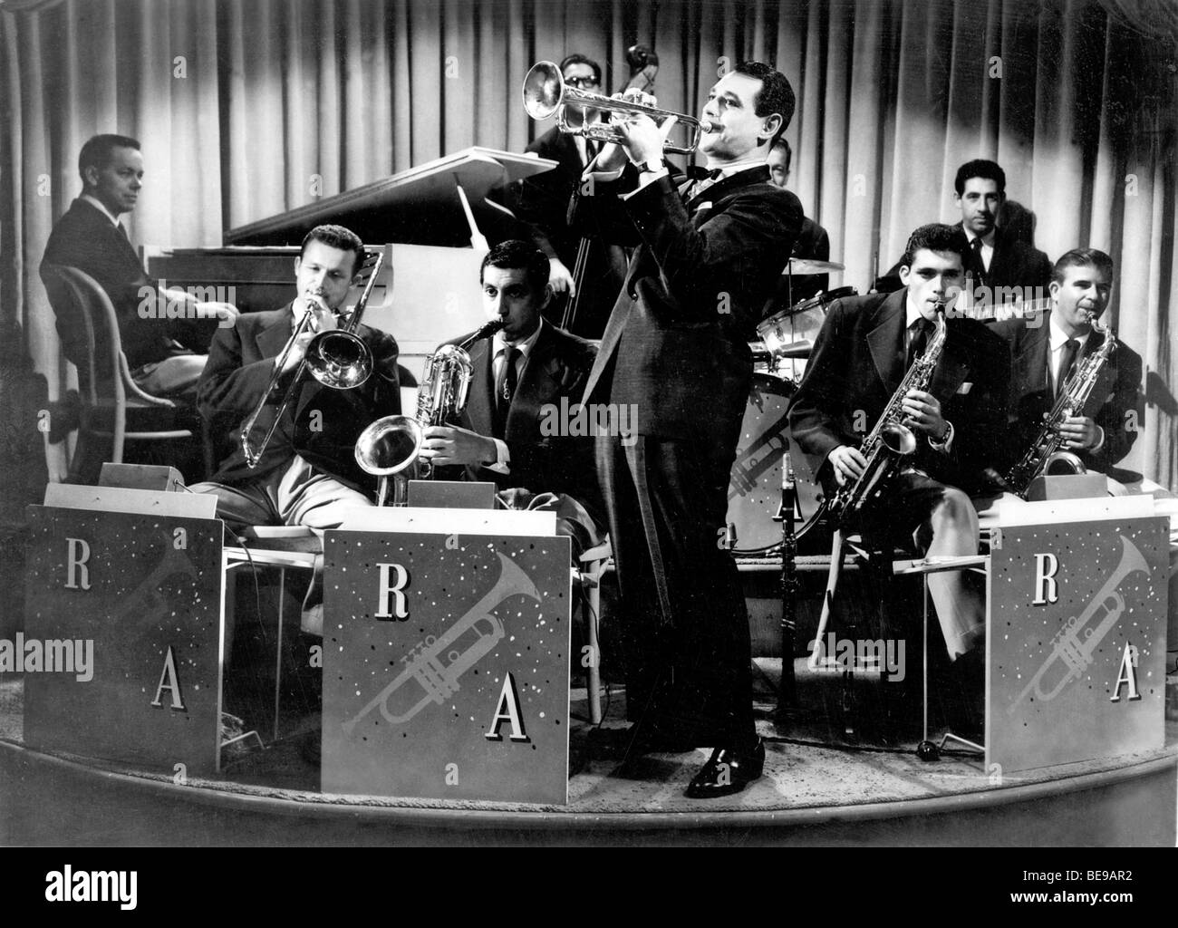 Ray anthony hi-res stock photography and images - Alamy