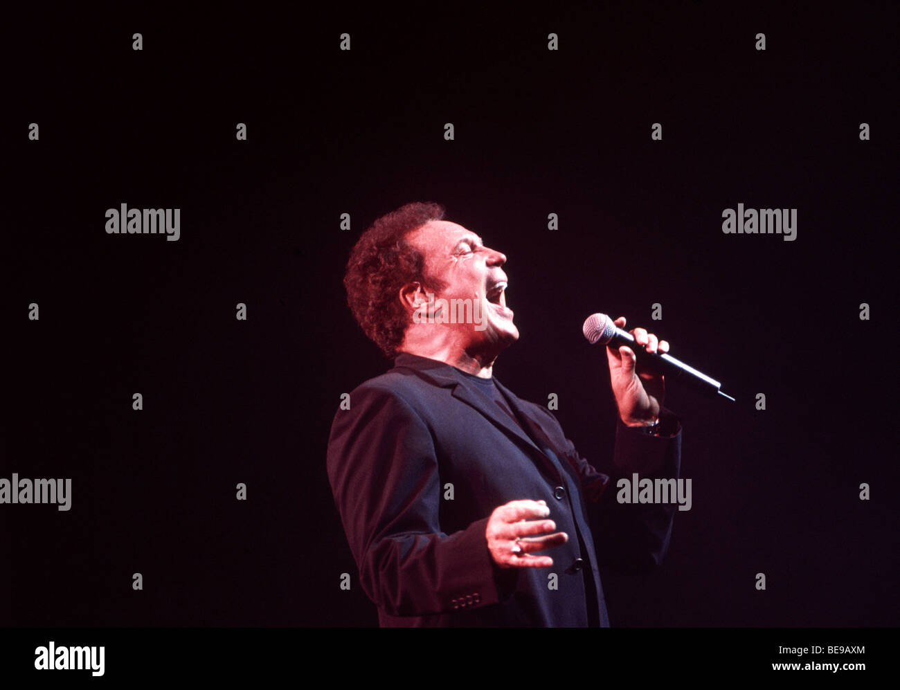 TOM JONES - Welsh pop singer about 1990 Stock Photo - Alamy