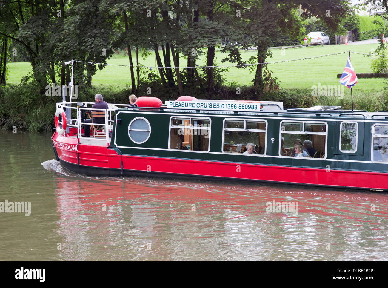 A narrow boat on the river avon evesham worcestershire england uk Stock ...