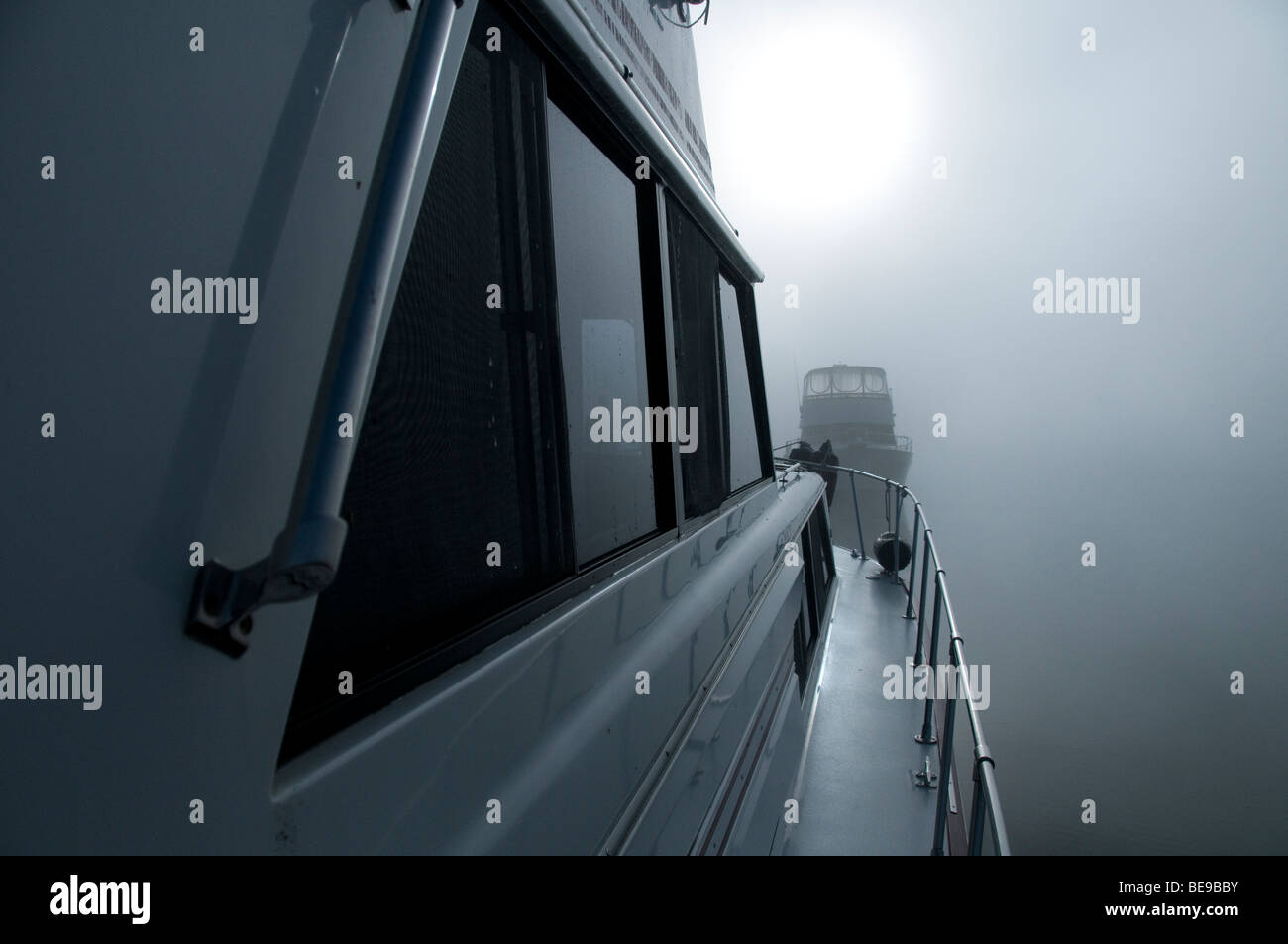 Mist and boat hi-res stock photography and images - Alamy