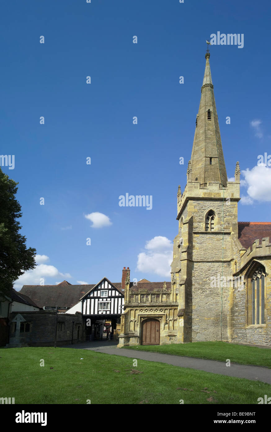 St lawrence evesham church hi-res stock photography and images - Alamy