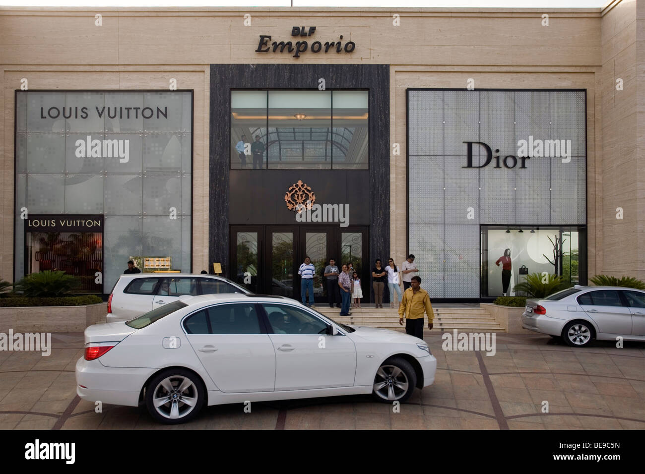 Dlf emporio delhi india High Resolution Stock Photography and Images ...