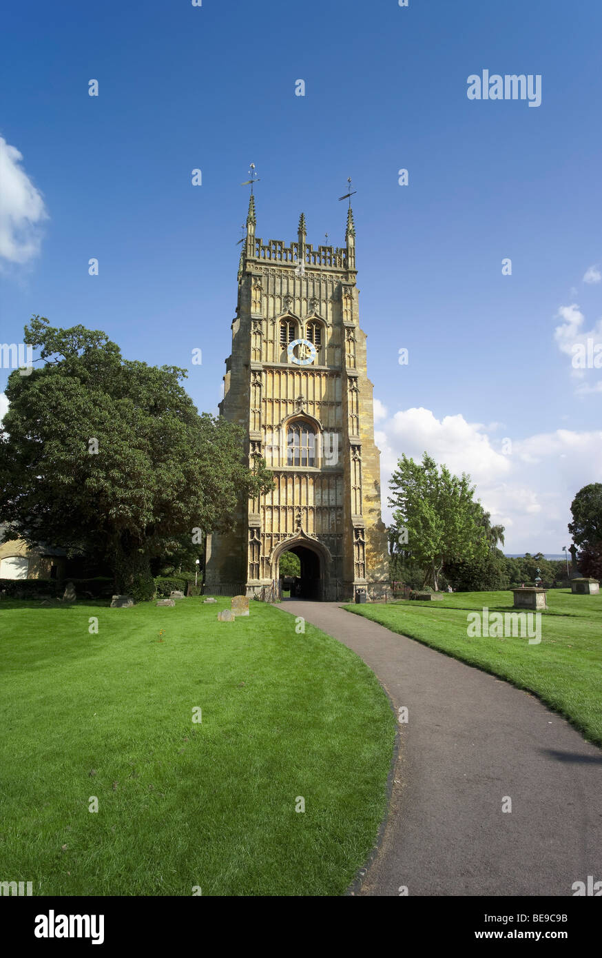 Saints anglican church evesham worcestershire hi-res stock photography ...