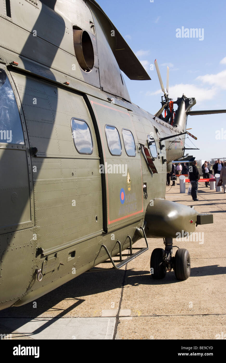 Raf puma helicopter hi-res stock photography and images - Alamy